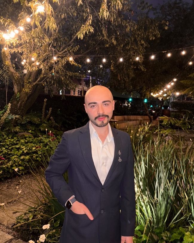 Inquilino - Bogotá - César Navarro - Professional - Hombre - 24 ...
