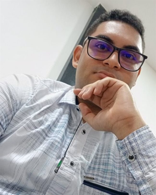 Inquilino - Medellín - Michael morrón - Student - Hombre - 24 ...