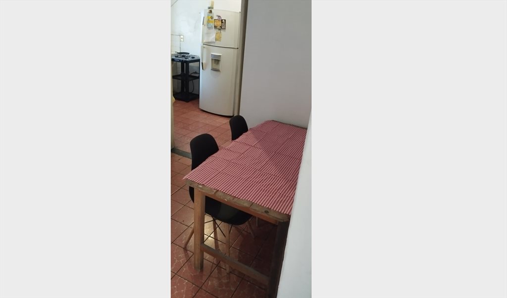 Rento cuarto amueblado - Calle San Felipe, Zona Centro | Roomgo