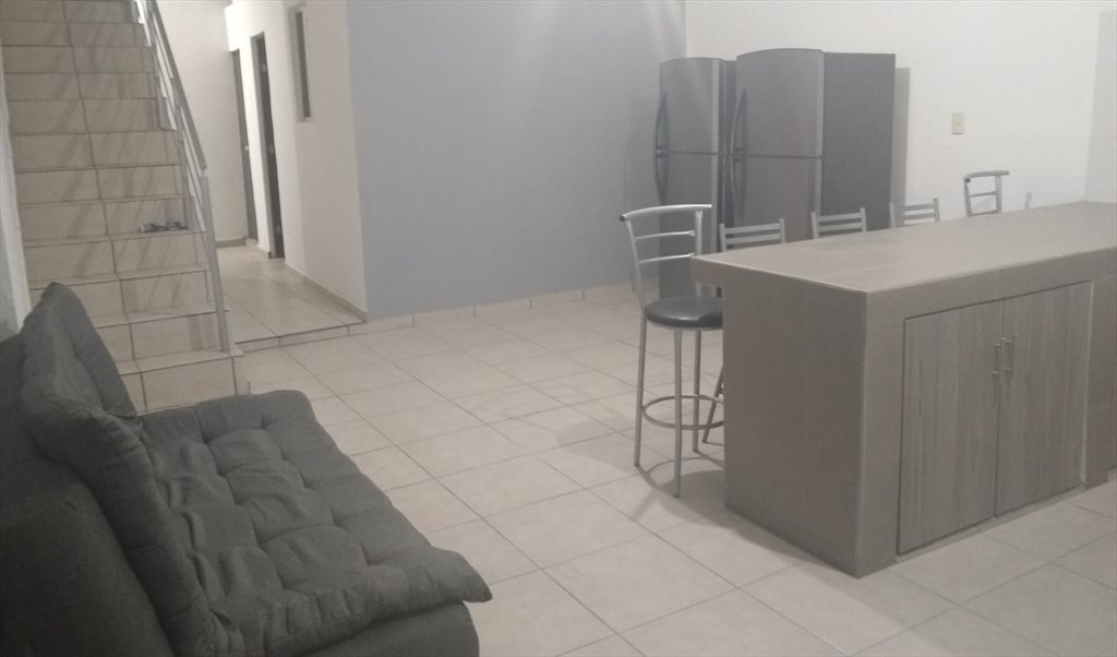 Rento cuartos individuales en zona céntrica de Guadalajara - Calle ...